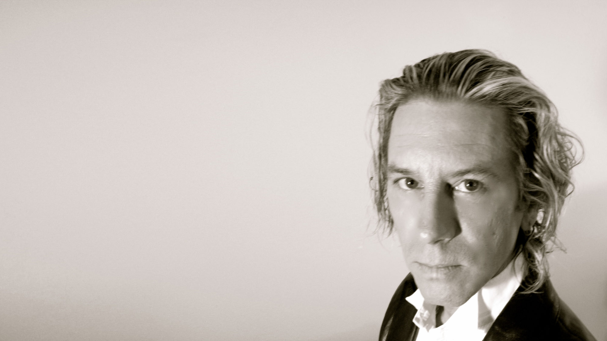 Home - Broadway Theatre